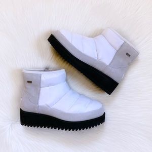 UGG | Shoes | Ugg White Ridge Mini Waterproof Puffer Boots | Poshmark